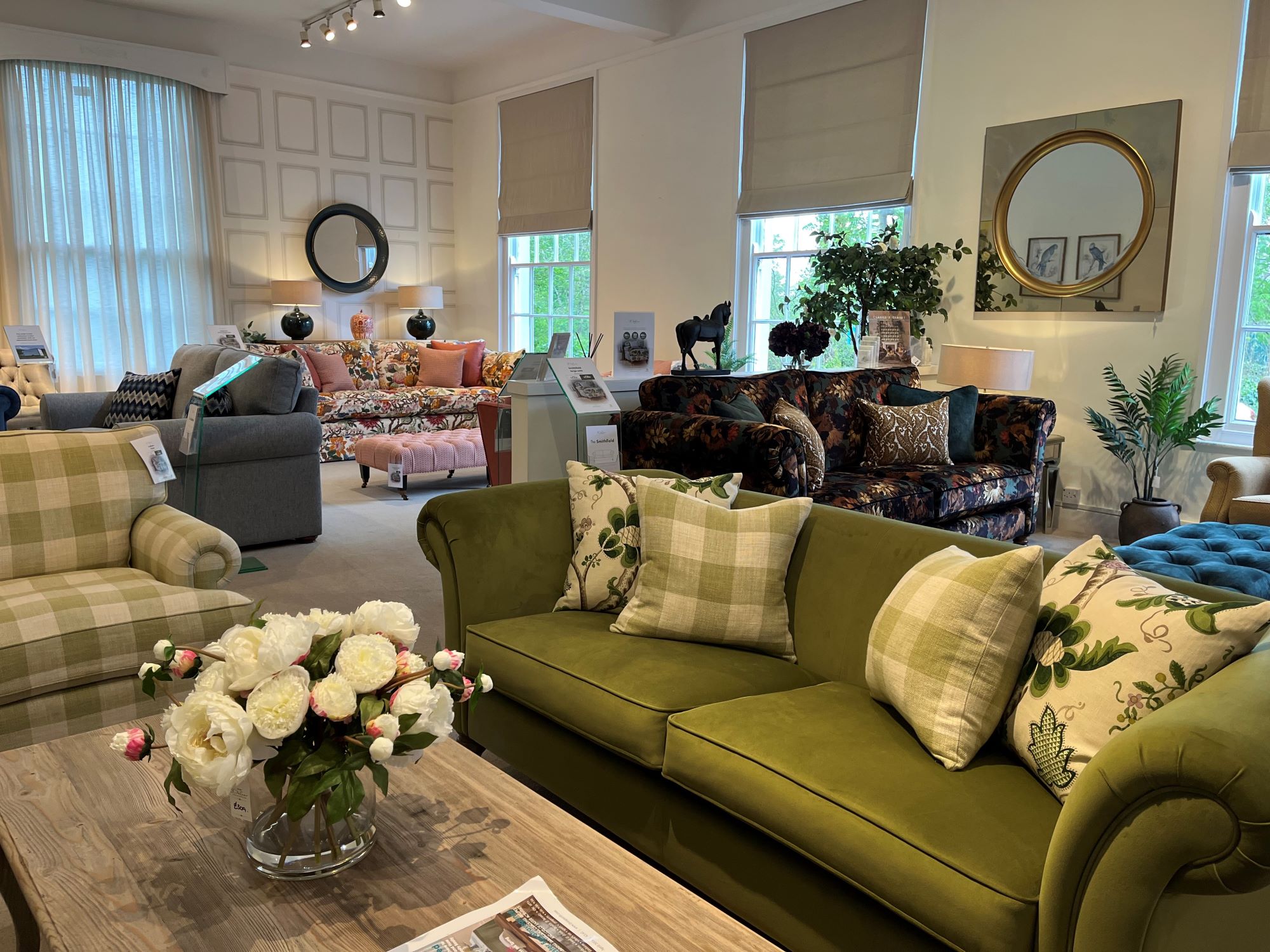 Delcor — Luxury Furniture Since 1967